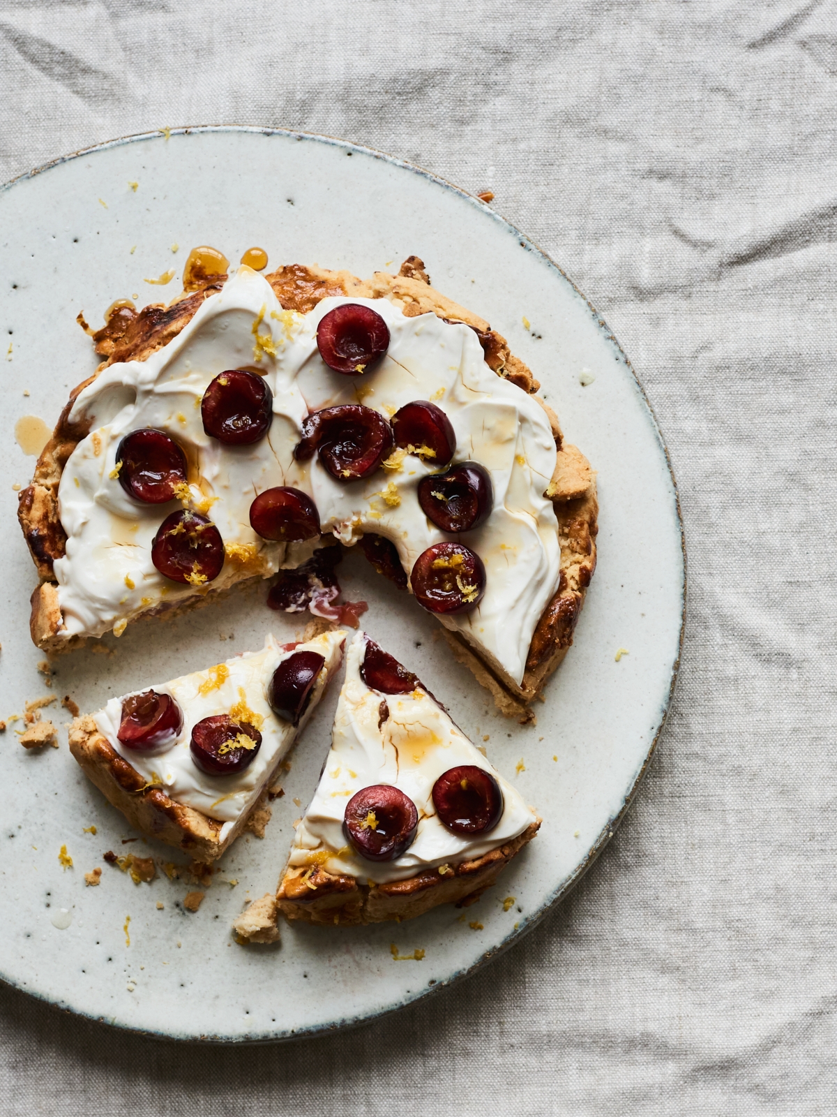 Cauliflower, pearl barley and salsa verde salad | Detox Kitchen