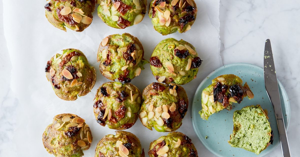 Spinach and sundried tomato muffins | Detox Kitchen